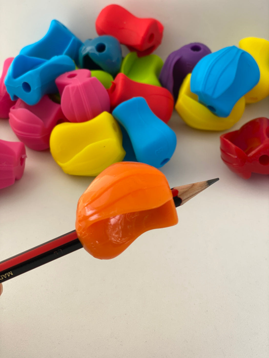 Crossover Pencil Grip for Writing — The OT Store